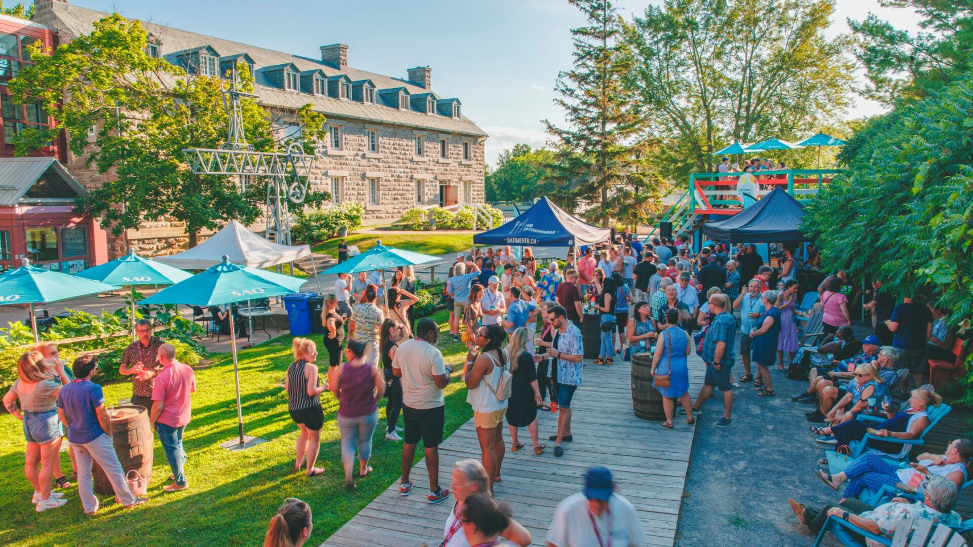 Planifiez votre visite au Théâtre du Vieux-Terrebonne et à l’Île-des-Moulins | La nouvelle société